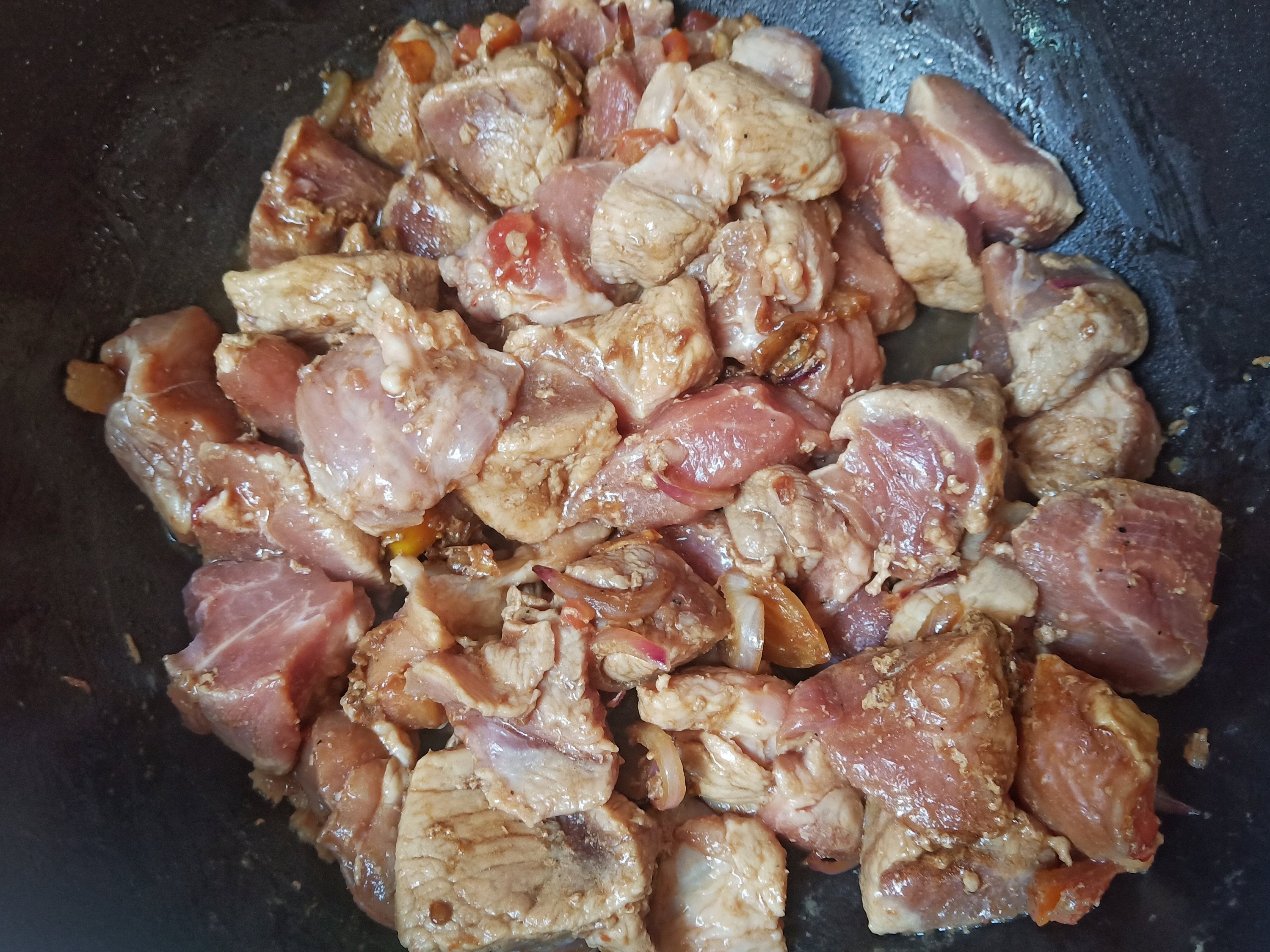 Lazy Kitchen Ep. 3 (1-pot edition): Afritada – jari m